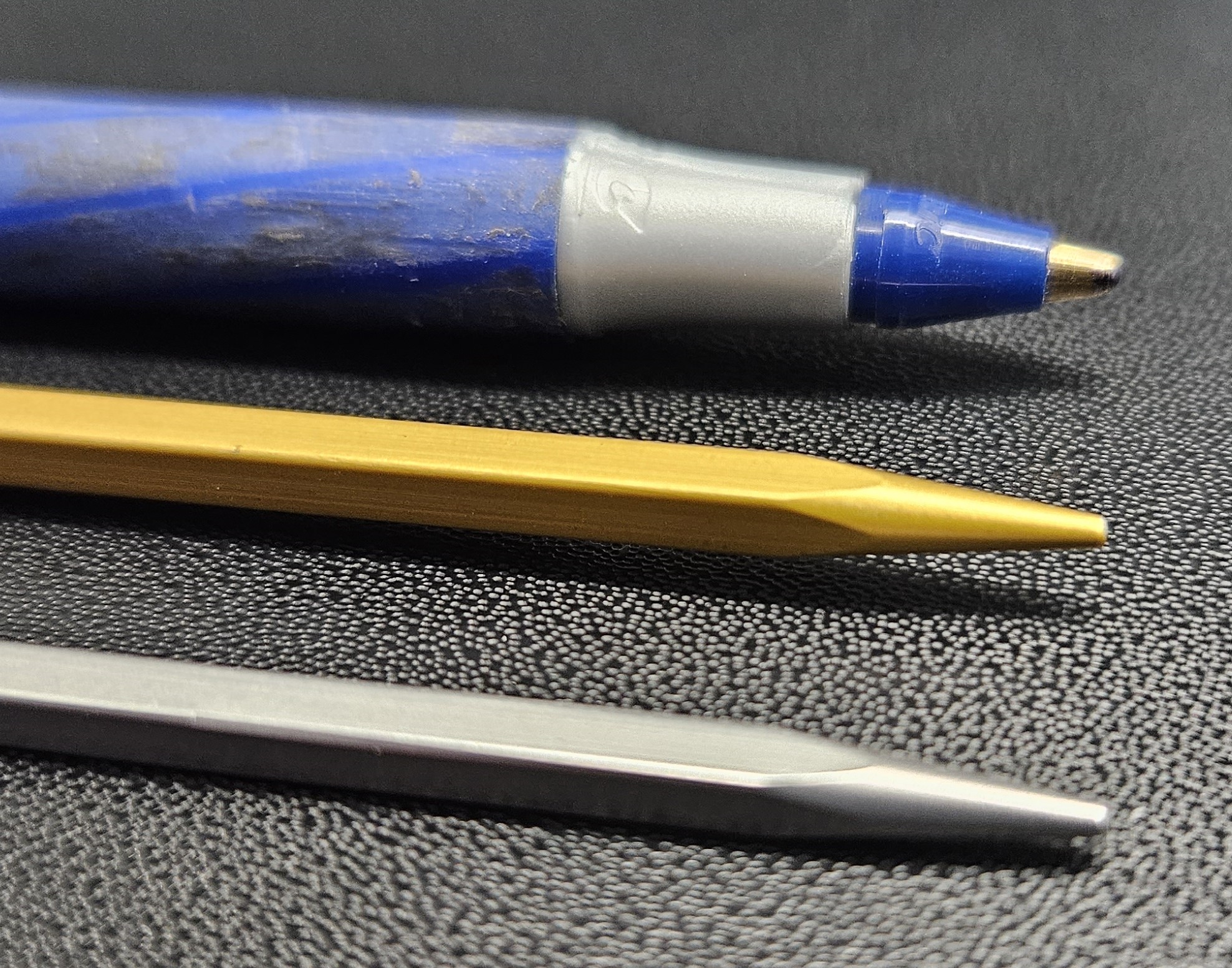 FAQ's – Kollage SQUARE Needles Store